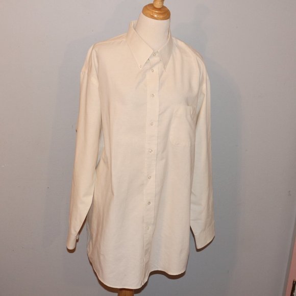Stafford | Shirts | Mens Stafford Eggshell Button Down Shirt 8 35 Euc ...